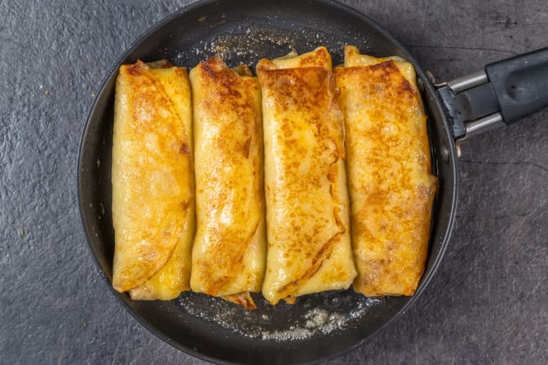 Ukrainian Nalysnyky (Sweet Farmer's Cheese Crepes) – AmofTaste